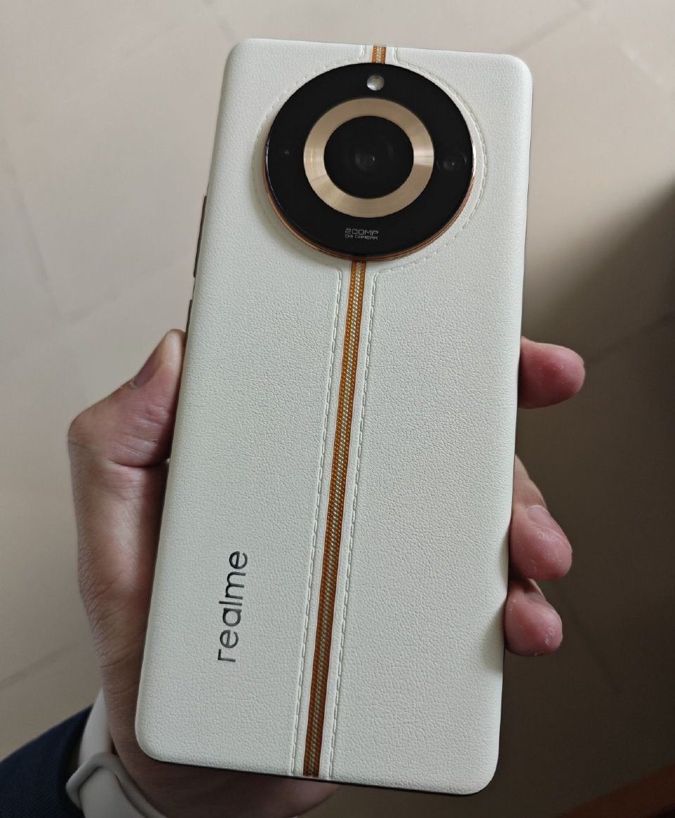 Realme 11 Pro+ Hands-on images leaked, launch on May 10 - Tech Updates